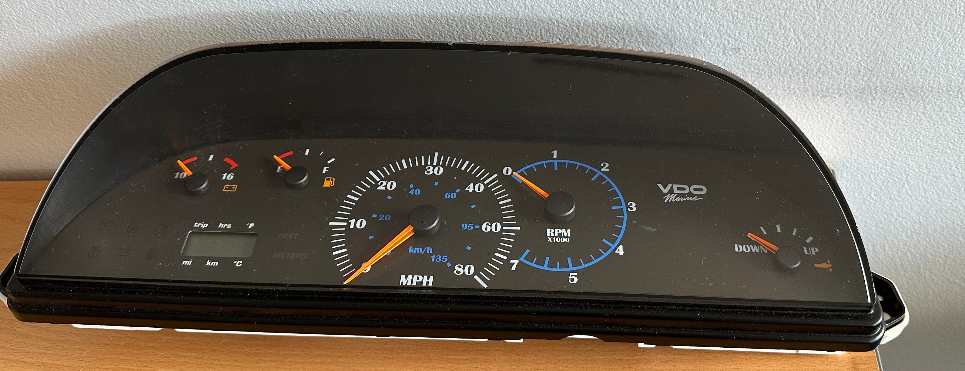 Cluster Outboard Generic - 80mph [VDO MARINE] [1912220155B] – Robinson ...