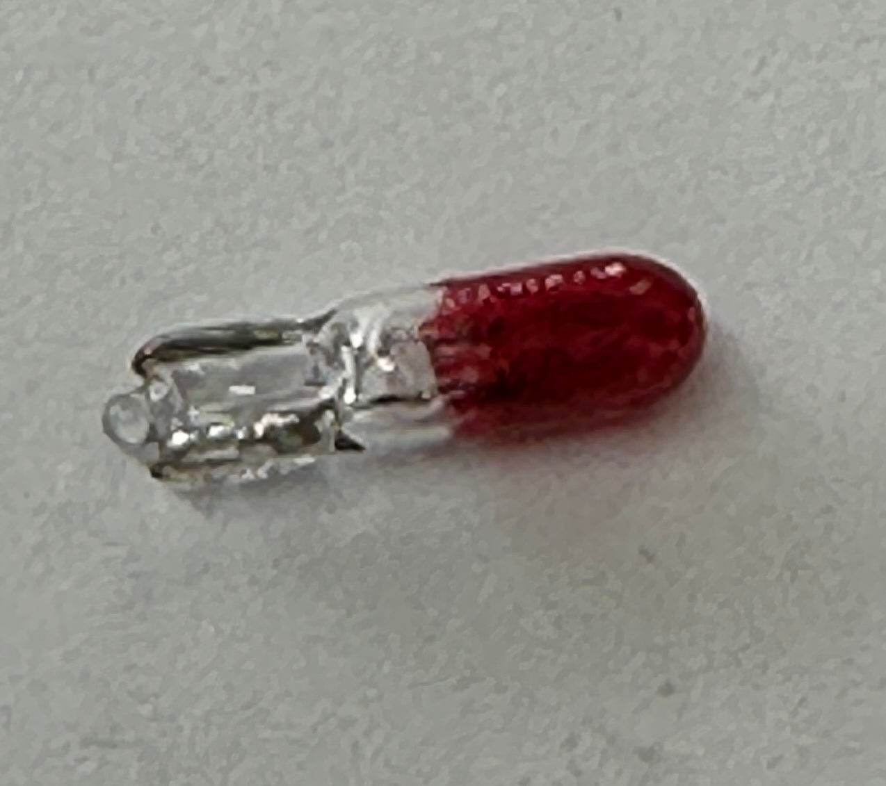 Premium Bulb 12V 1.2W W2X4 6D Red [NARVA] [17037R] – Robinson Instruments